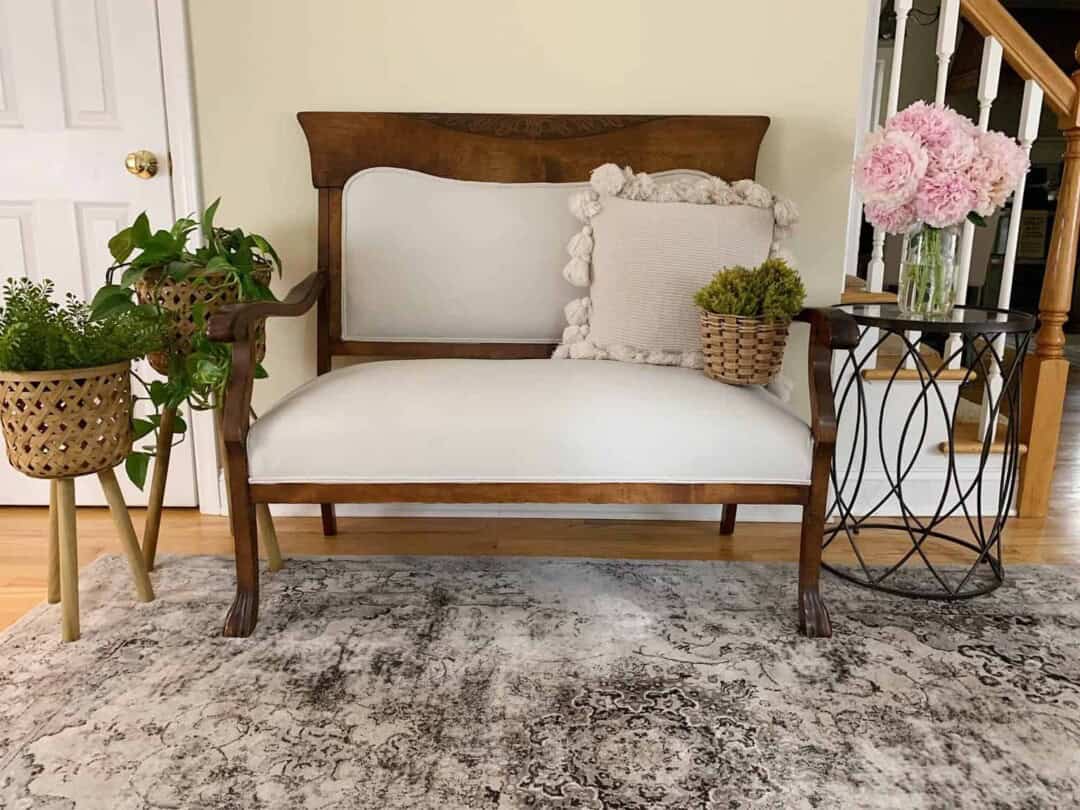 How to Paint Upholstery Fabric with Chalk Paint: The Ultimate Step-by ...