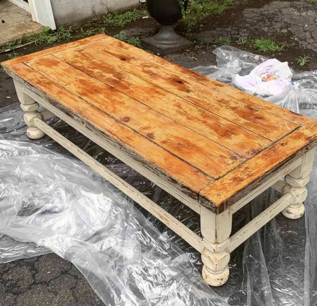 Chalk Paint Coffee Table Makeover: Step-by-Step DIY Guide | Bricks ’n ...