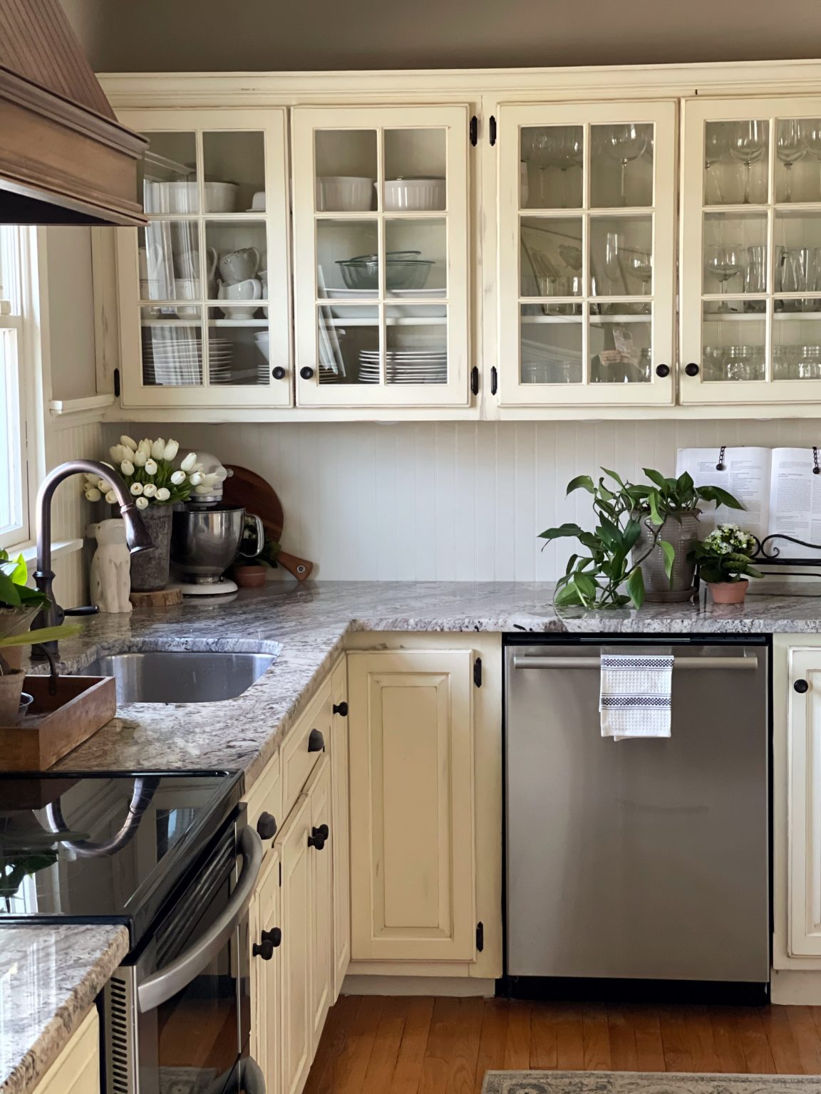 DIY Cottagecore Kitchen Ideas: Get the Look for Less - Bricks 'n Blooms ...