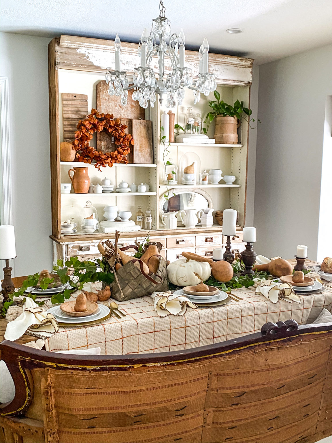Fall Harvest Table Decorations: Festive Ideas for a Bountiful Gathering ...