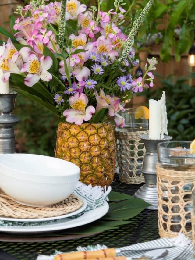 Plan the Perfect Elegant Hawaiian Party Theme: Decorations, Food, and ...