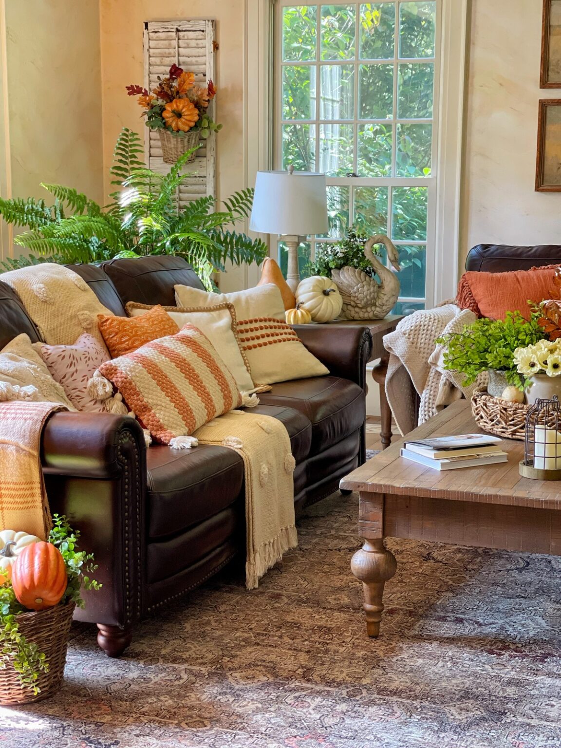 Rustic Fall DIY Decor: Easy Crafts for a Cozy Home - Bricks ’n Blooms ...