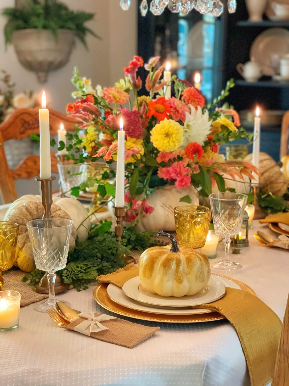 A Year of Seasonal Table Decor Ideas - Bricks ’n Blooms with Stacy Ling