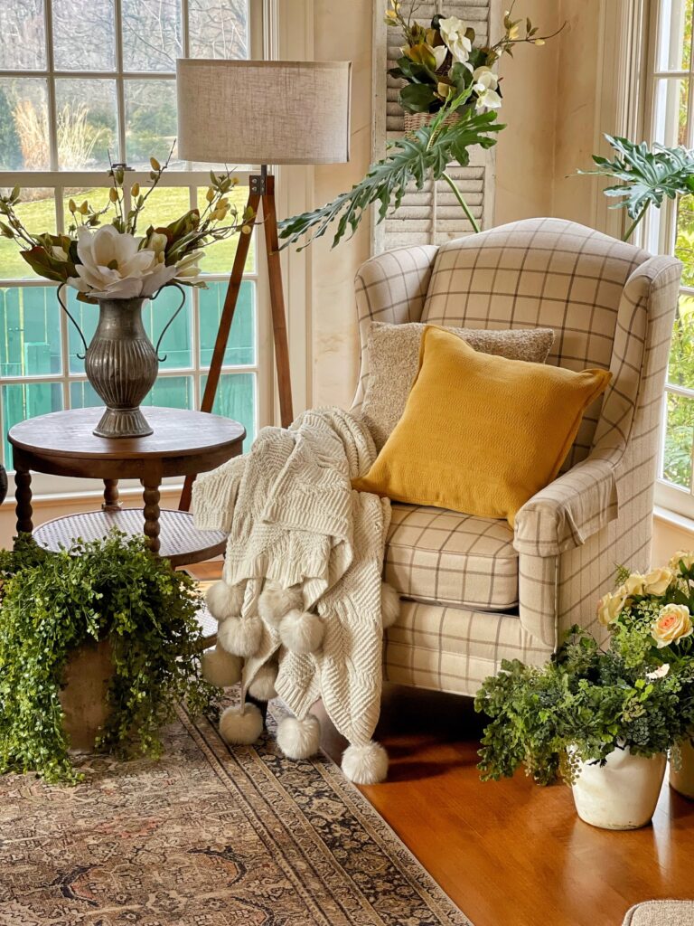 Vintage Farmhouse Spring Home Tour 2023 - Bricks 'n Blooms with Stacy Ling