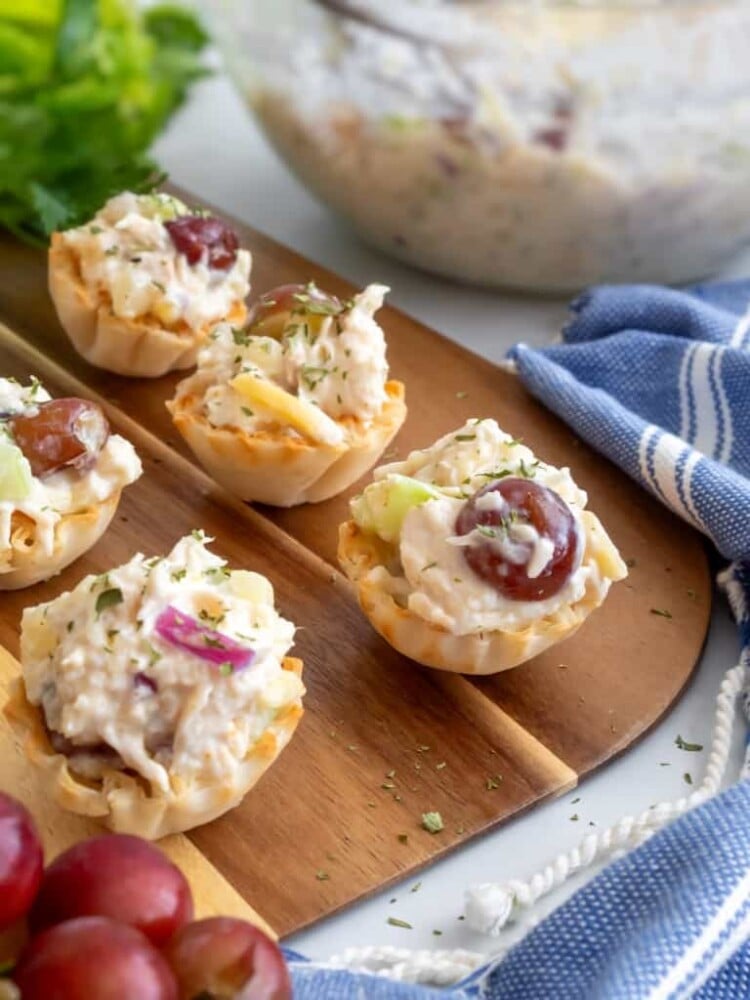 Insanely Good Tropical Theme Party Menu Ideas - Bricks ’n Blooms with ...