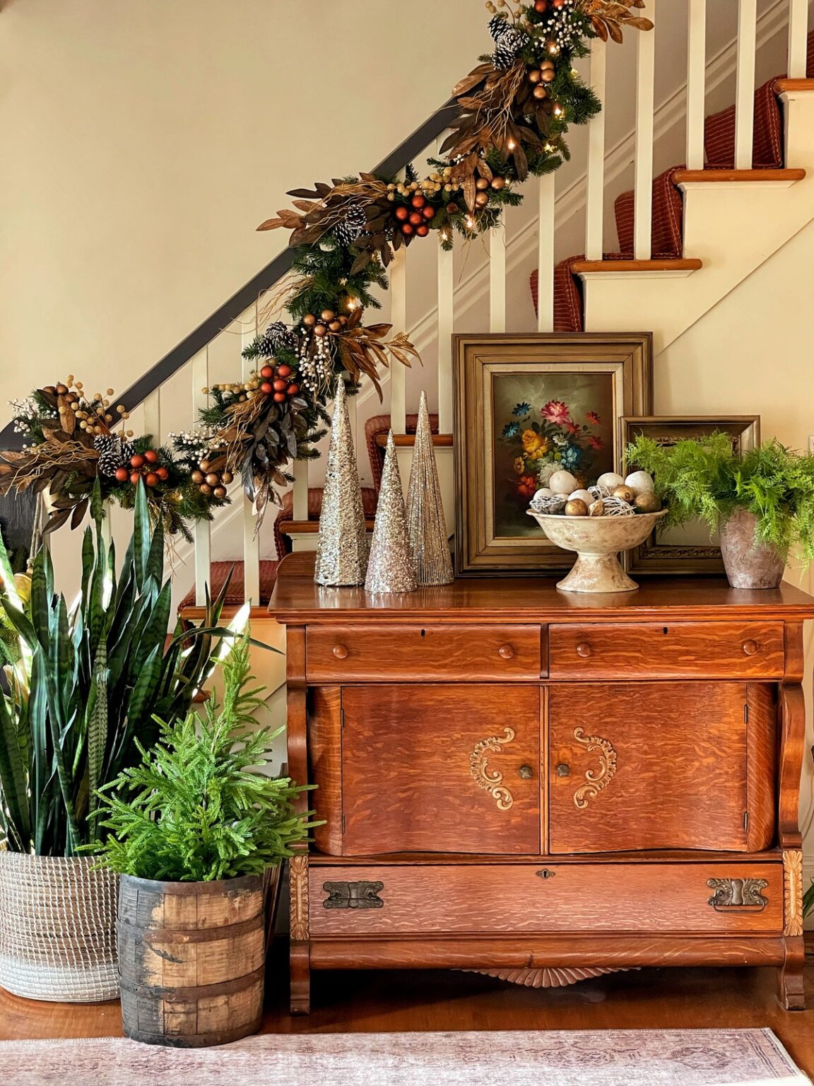 Top 5 Christmas Decorating Trends for 2025 | Bricks ’n Blooms with ...