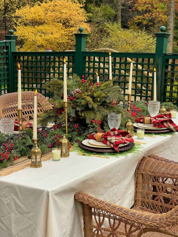 Festive and Chic: Rustic Elegant Christmas Tablescape Ideas | Bricks ’n ...