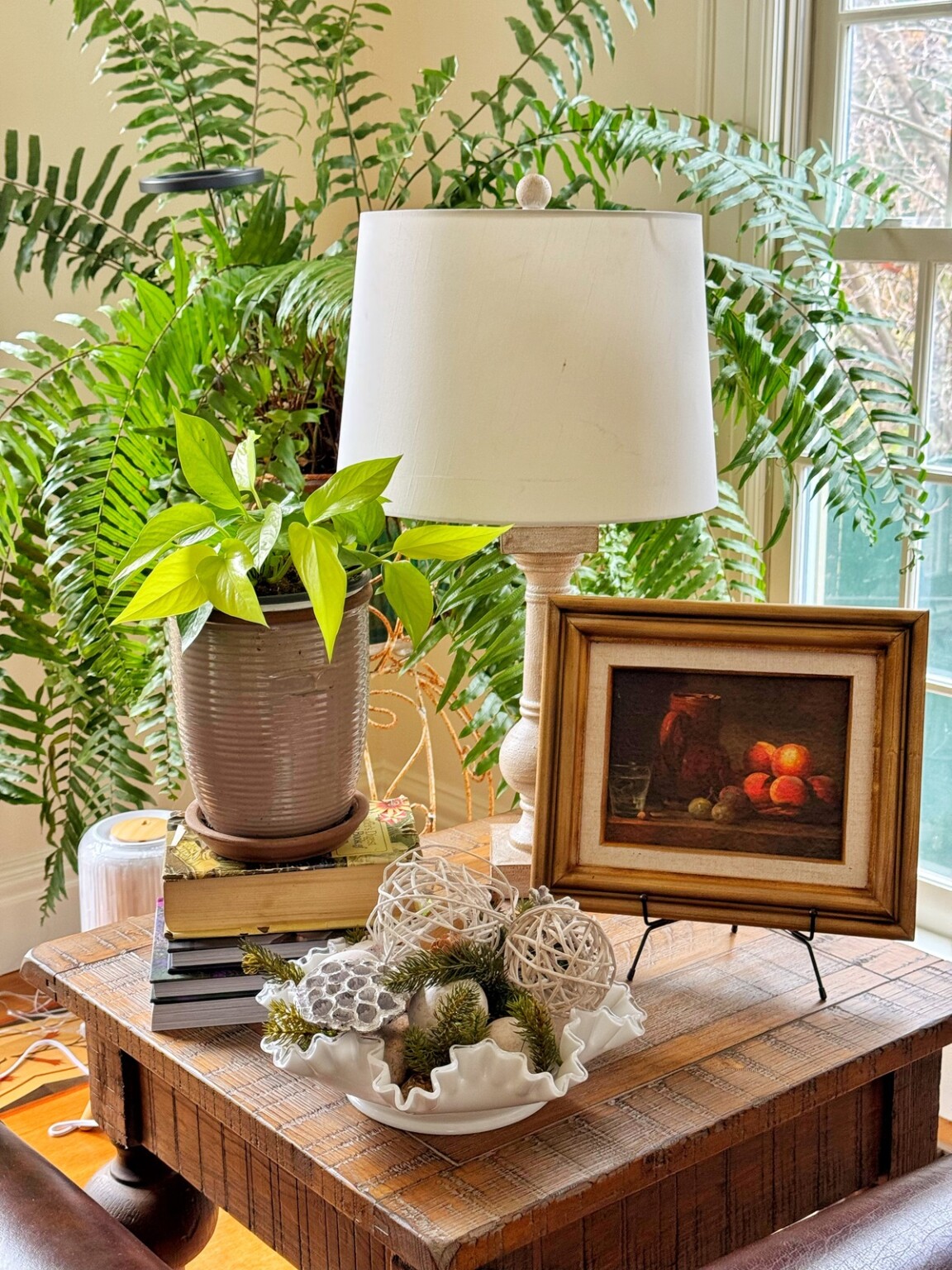 Farmhouse Living Room Makeover: From Dingy to Divine | Bricks ’n Blooms ...