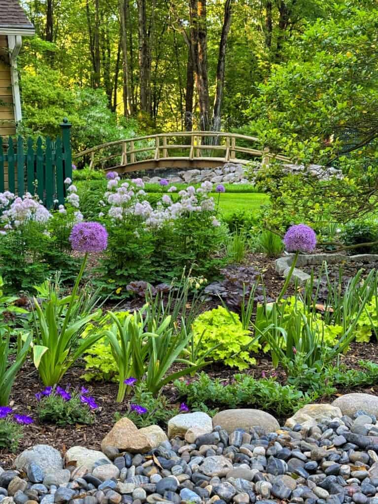 Perennial Garden Design: A Guide to Continuous Bloom - Bricks ’n Blooms ...