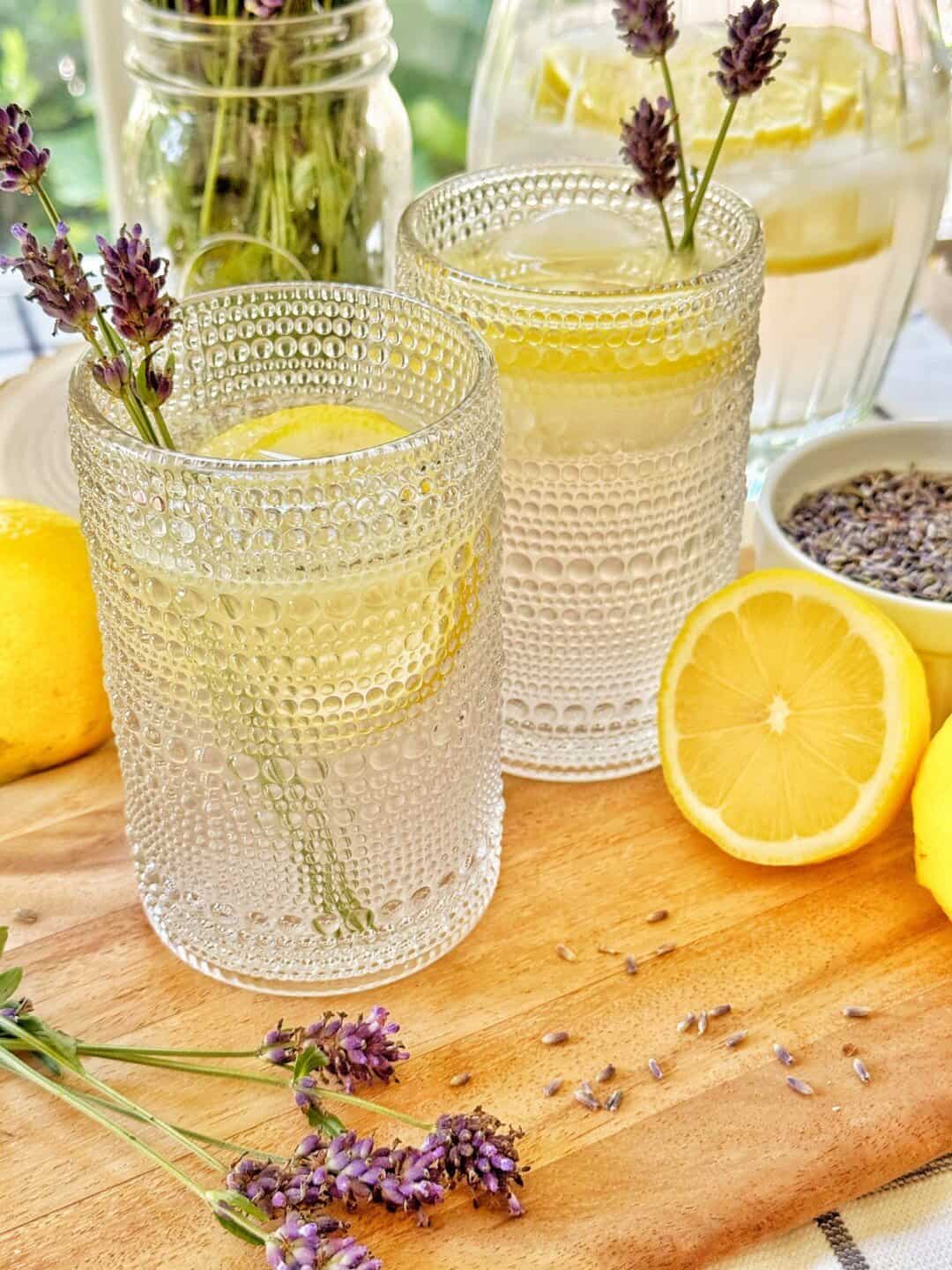 Homemade Lavender Lemonade: From My Garden to Your Glass - Bricks ’n ...